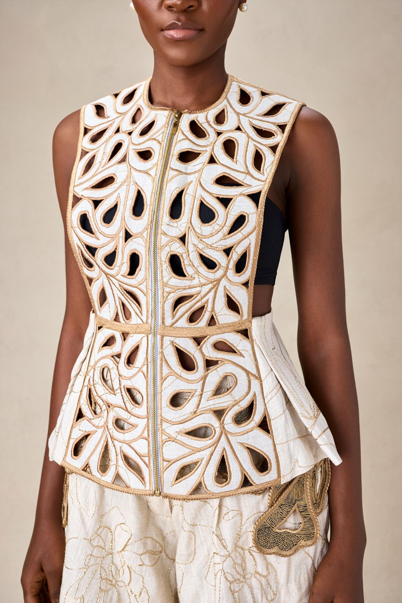 IVY GOLD – CHRISTIE BROWN